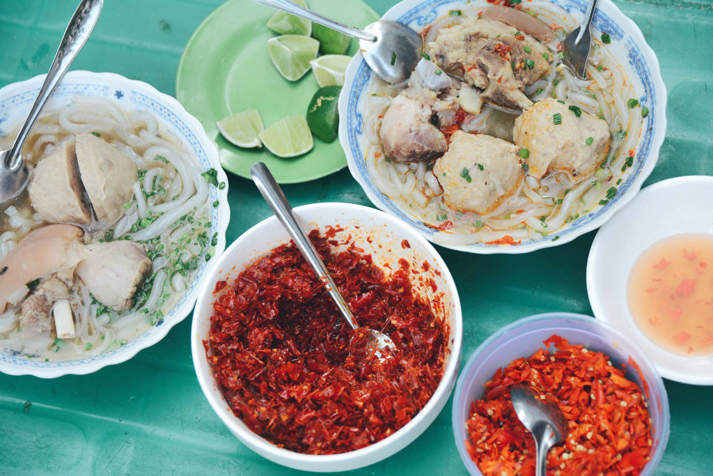 Bánh canh Vĩnh Trung Châu Đốc