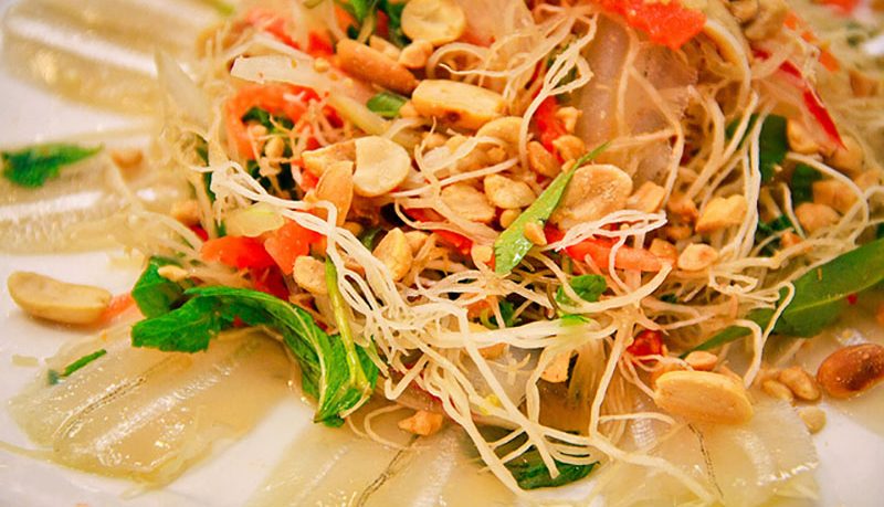 Gỏi cá mai – Món ăn ngon ở Phú Yên