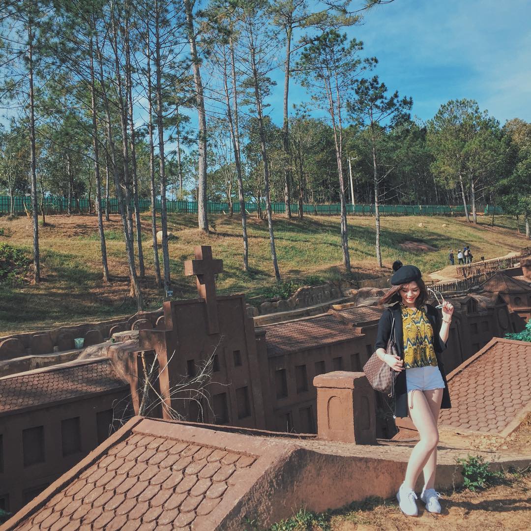 Đường Hầm Đất Sét Đà Lạt - Độc đáo công trình bằng đất sét