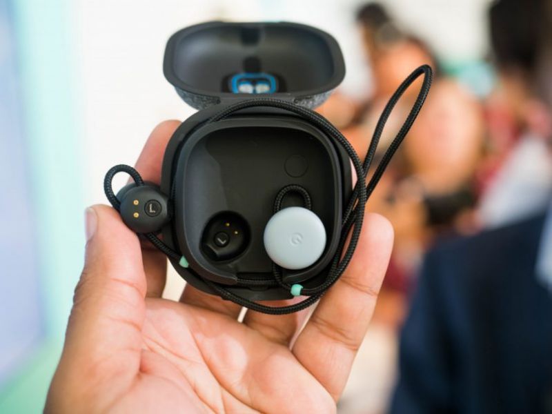 Thuê tai phone phiên dịch TP. HCM và 5 địa chỉ uy tín nhất